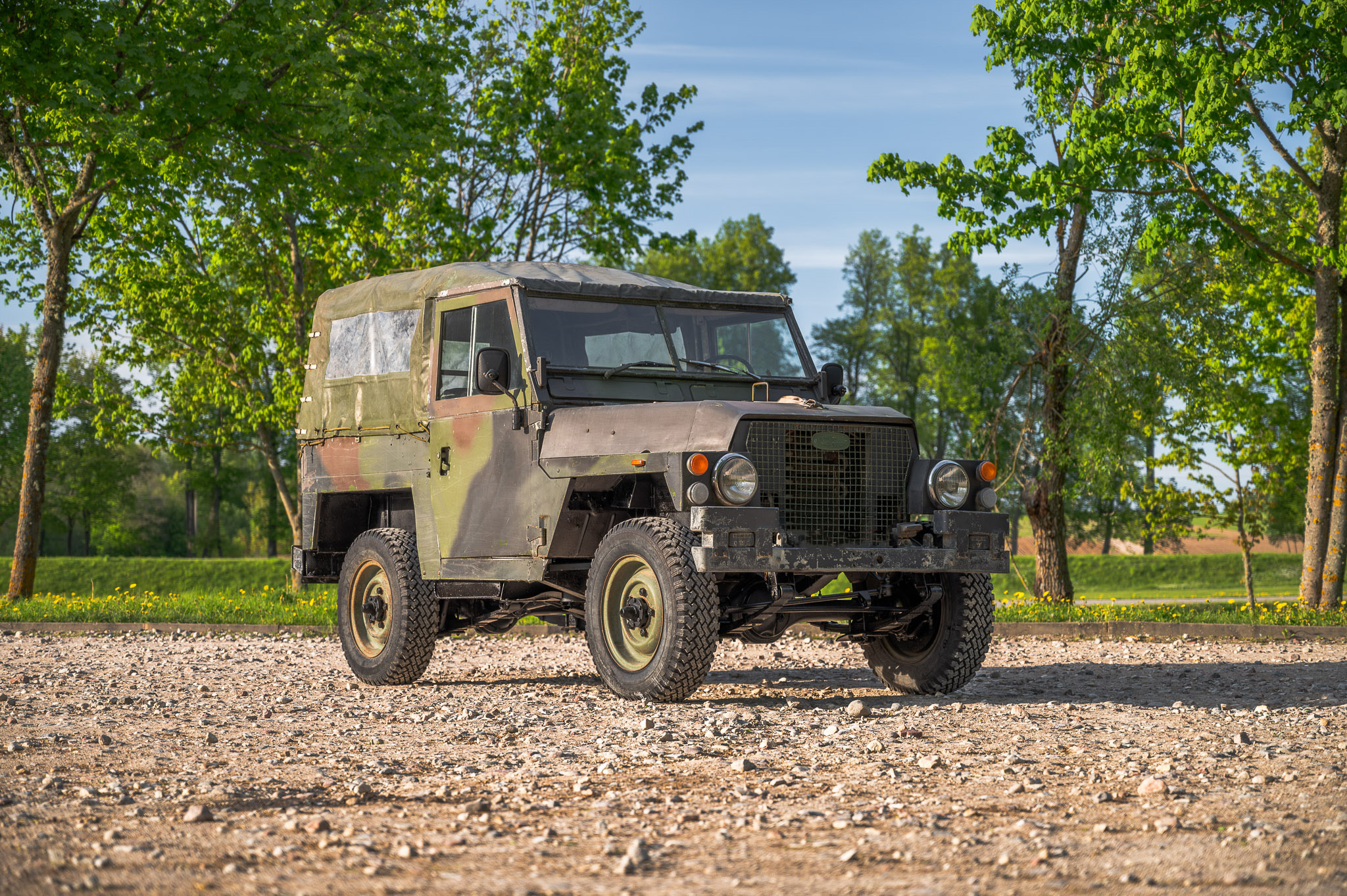 1981 Land Rover 88 Series III “Lighweight / Airportable / Half Ton” LHD ...