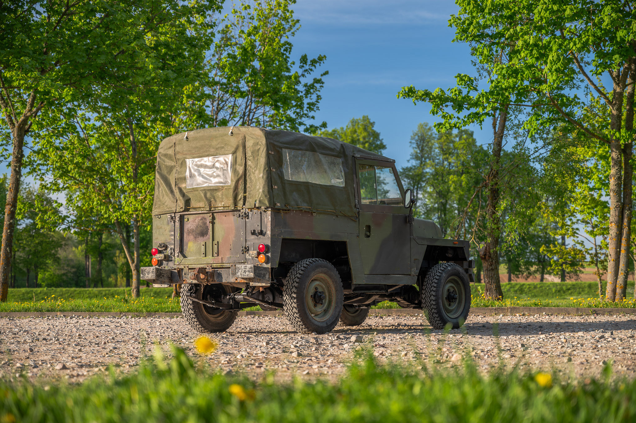 1981 Land Rover 88 Series III “Lighweight / Airportable / Half Ton” LHD ...